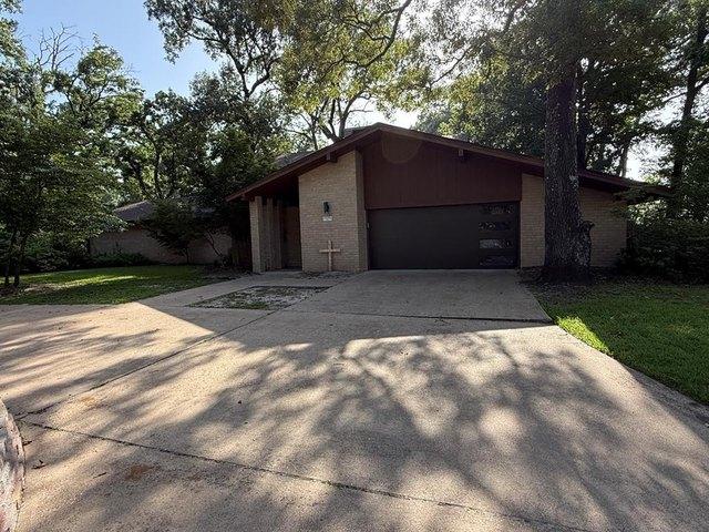 2529 Carole St, Nacogdoches, TX 75965