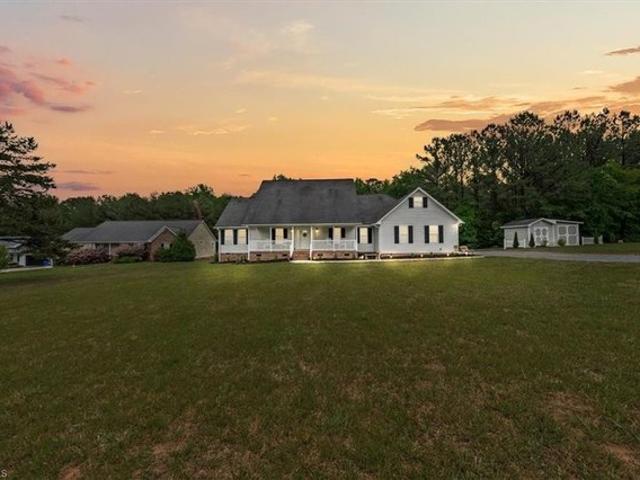 2529 Danny Bell Rd, Asheboro, NC 27205