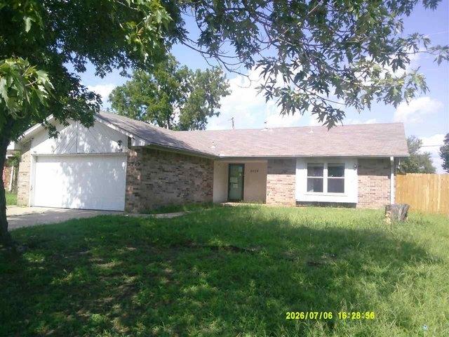 2529 Eagle Rd, Ponca City, OK 74601
