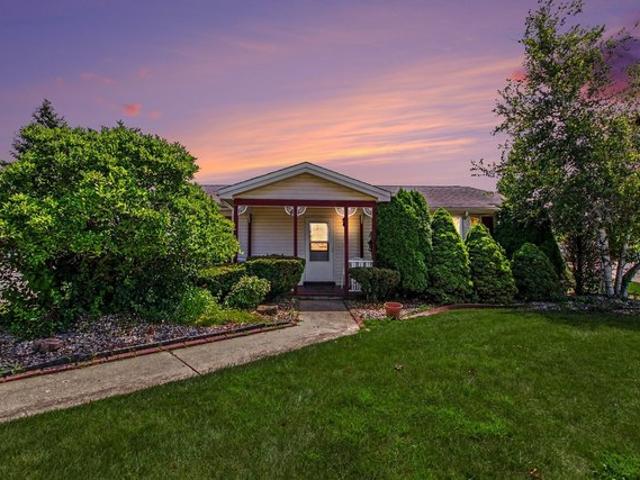 2529 Lippizan Ln, Grayslake, IL 60030