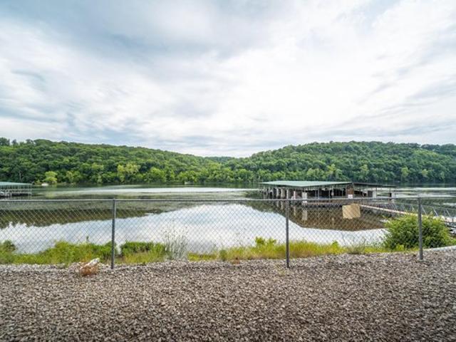 2529 State Highway 176 Apt C2, Rockaway Beach, MO 65740