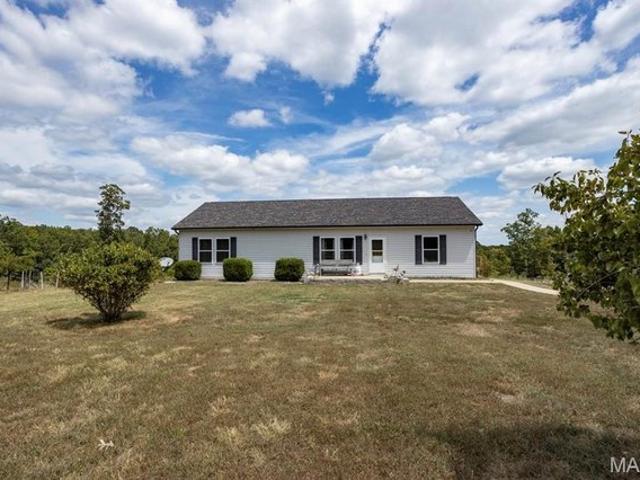 25200 Raleigh Rd, Waynesville, MO 65583