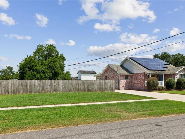 2520 Margaret Lane