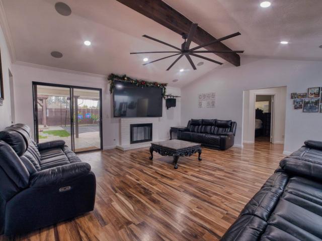 2520 Meadowrest Way, Madera, CA 93637 | MLS #643413 | Compass