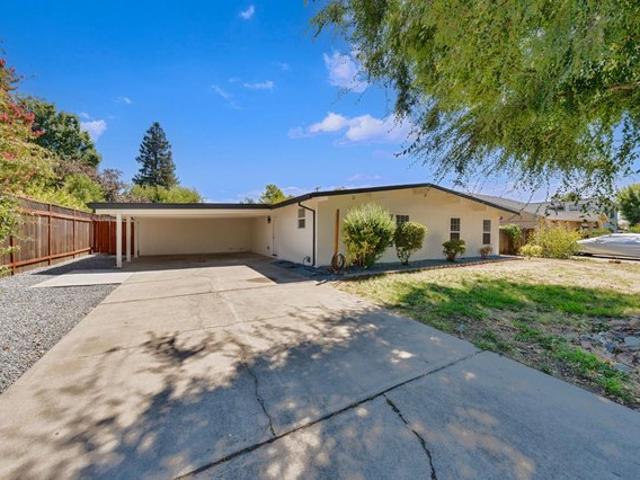 2520 Mission Ave, Carmichael, CA 95608