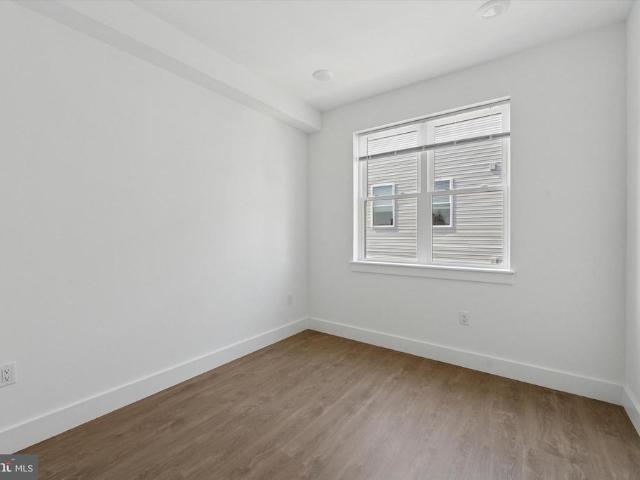 2520 N Front St # 304