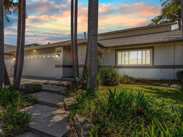 2520 Oarfish Lane
