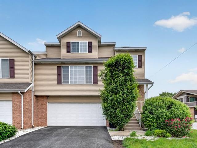 2520 Cedar Glen Dr N, Lynwood, IL 60411
