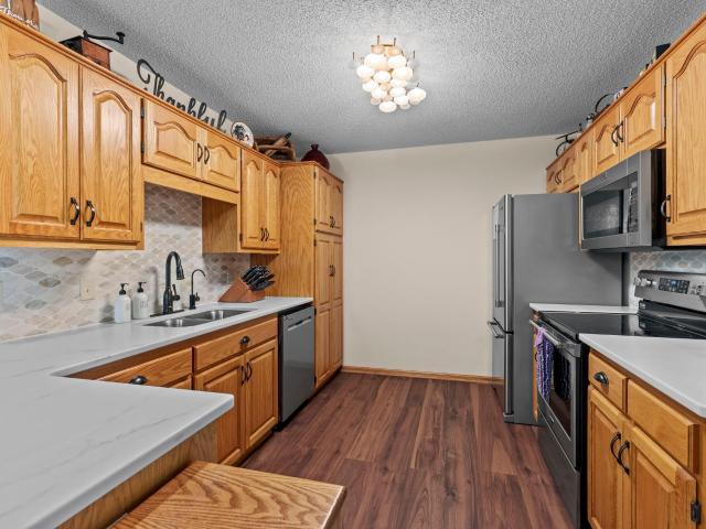2520 Crestview Lane