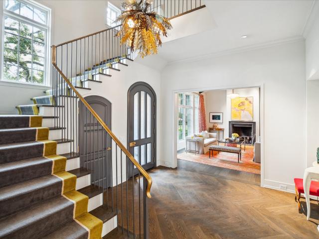 2520 Del Monte Drive
