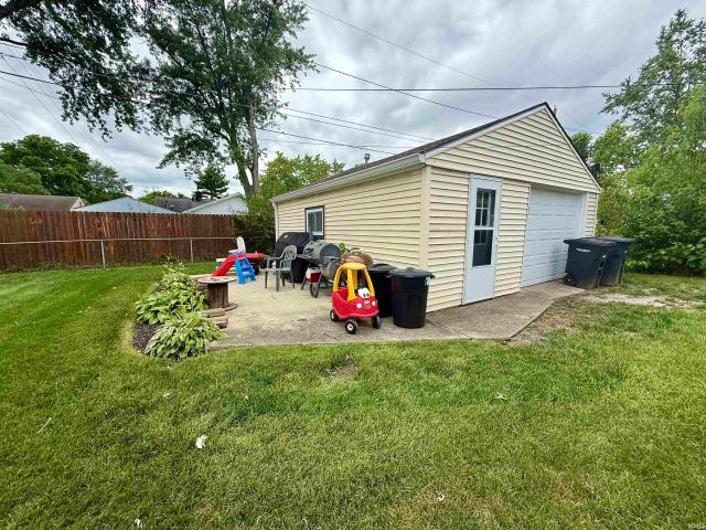 2520 Foxhall Drive