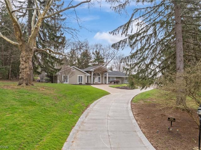 2520 Glenmont Road NW