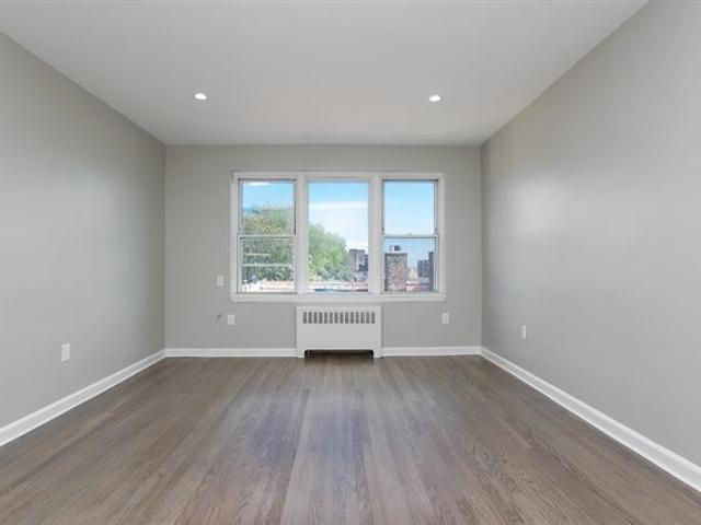 2520 Kennedy Blvd # 5A