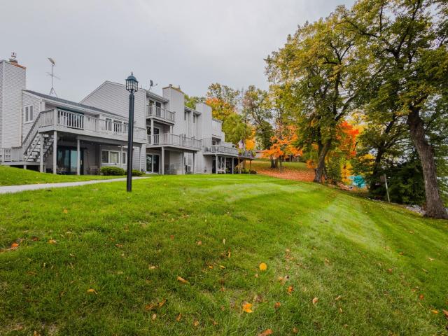 2520 Le Homme Dieu Heights NE # 2