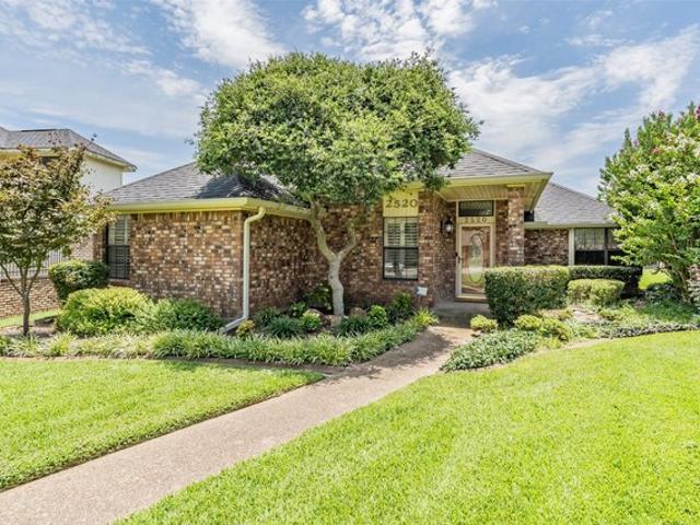 2520 Pecan Grove Ct, Irving, TX 75060