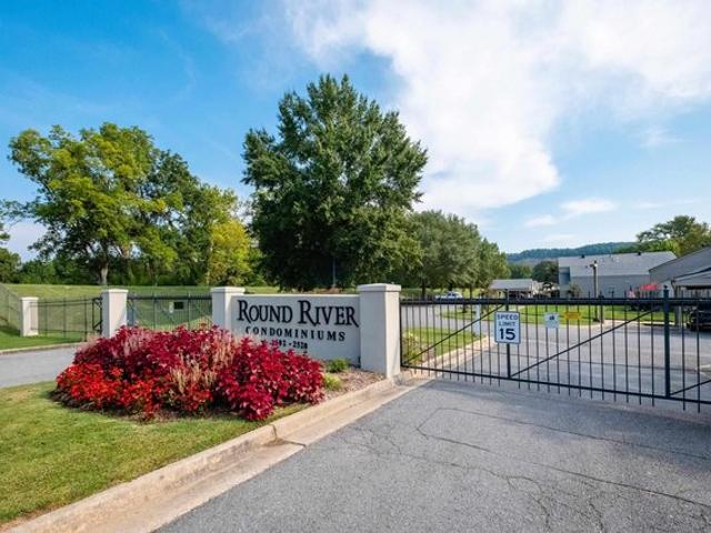 2520 Riverfront Dr Apt 2, Little Rock, AR 72202