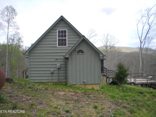 2520 Riverton Rd