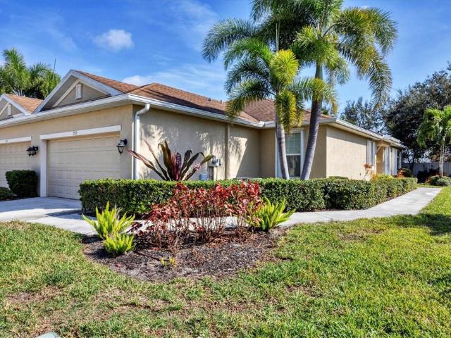 2520 Terracina Dr, Venice, FL 34292 | MLS #N6141 | Compass