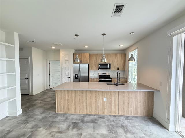 2520 Washington Ave, Unit B3820, Houston, TX 77007 | MLS #87068