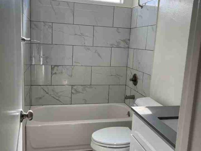 2520 17th St 2 Bedroom Apartment for Rent at 2520 17th St, Huntington Beach, CA 92648 Garfield