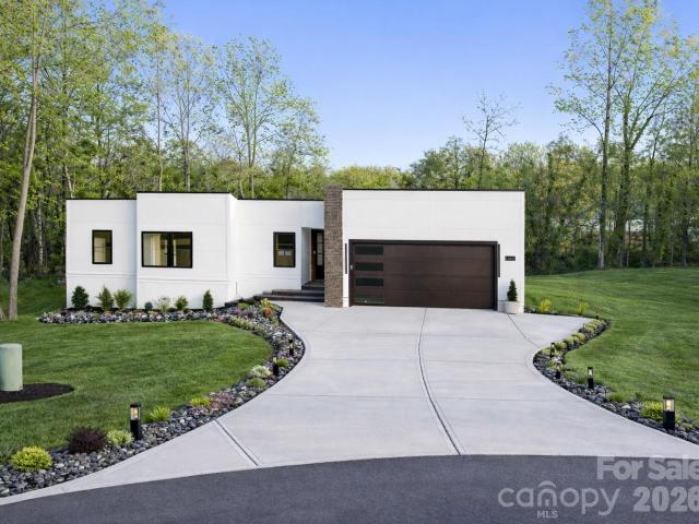 2520 27th Ave Cir NE, Hickory, NC 28601 | MLS #4366 | Compass