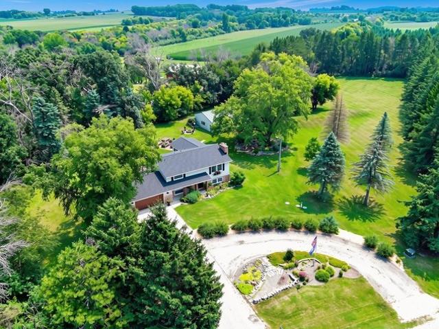 25215 th St, Hayfield, MN 55940
