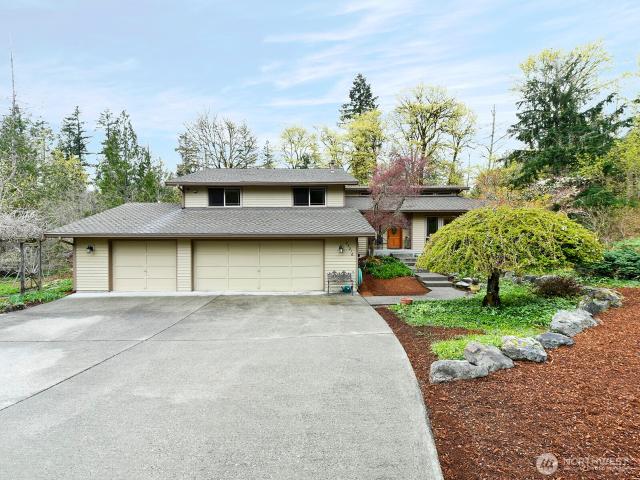 25216 th Ave SE, Maple Valley, WA 98038 | MLS #2499 | Compass