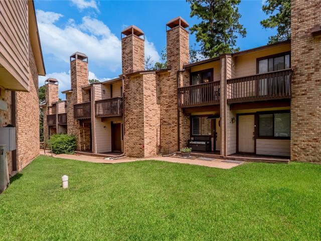 2521 Crosstimbers Street F2