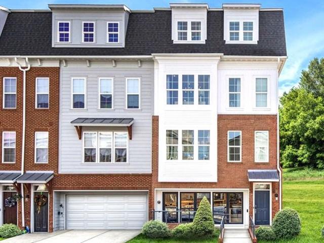 2521 Farmstead Lillian Dr Unit 115, Rockville, MD 20850