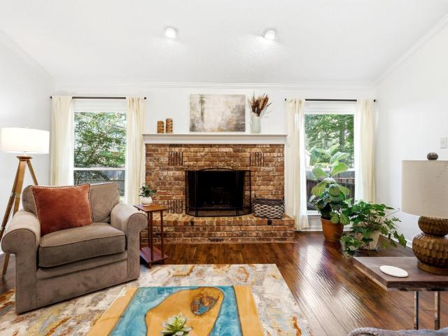 2521 Hickorynut Court