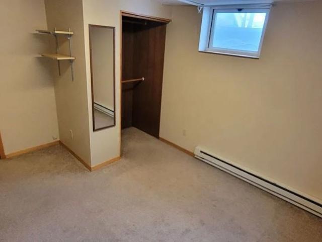 2521 Iowa 1 Bedroom Apartment for Rent at 2521 Iowa St, Cedar Falls, IA 50613