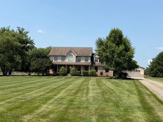 2521 Twin Oaks Dr, Turtle Creek Township, OH 45036