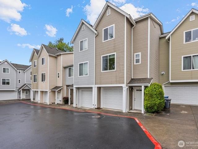 25220 th Ave SE Unit 9, Kent, WA 98030