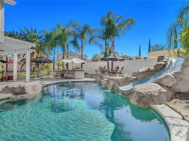 25221 Corte Sur, Murrieta, CA 92563
