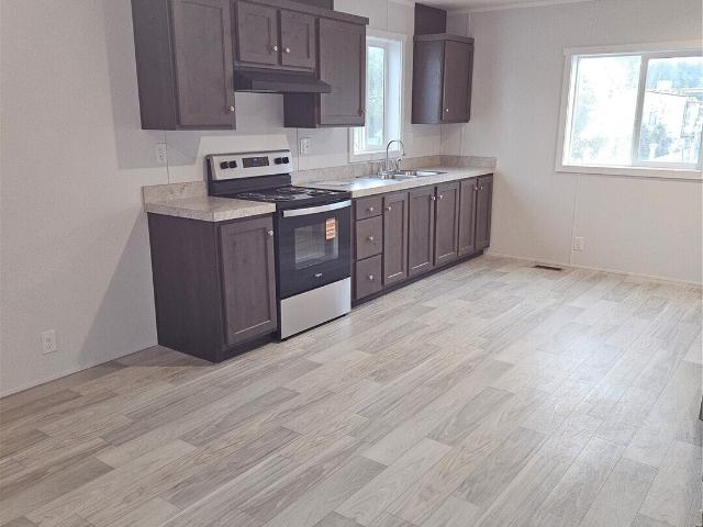 2522 OLd Highway 99 S # 37