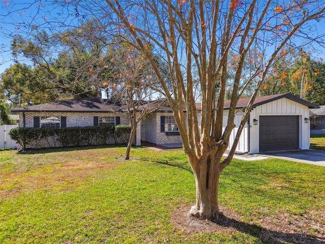 2522 Krueger Ln, Tampa, FL 33618