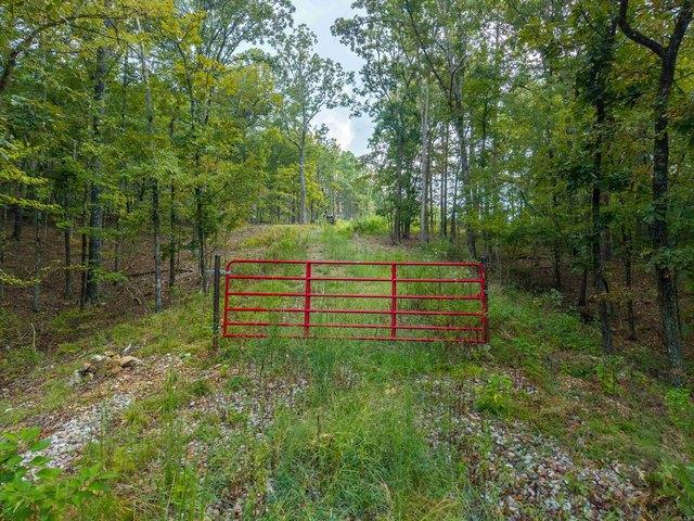 2522 S Crystal Spgs, Hot Springs, AR 71968