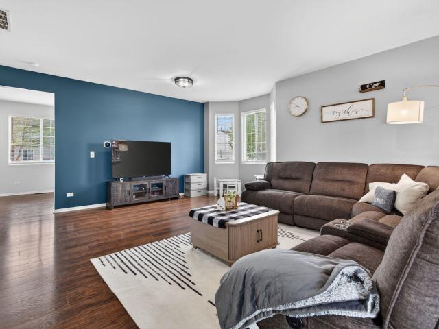25234 Presidential Ave, Plainfield, IL 60544 | MLS #12616 | Compass