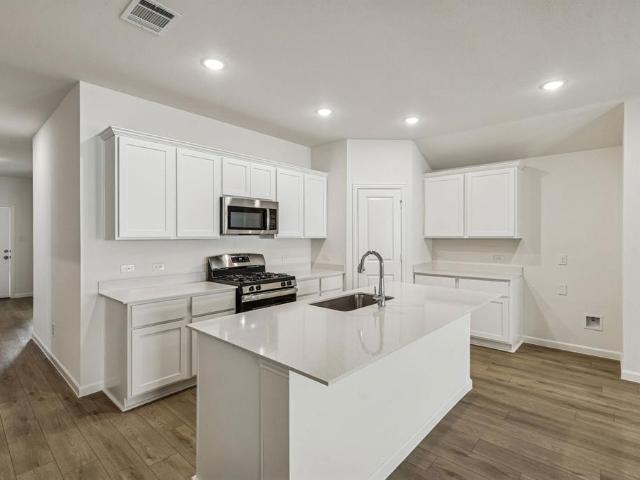 2523 Canadian Way