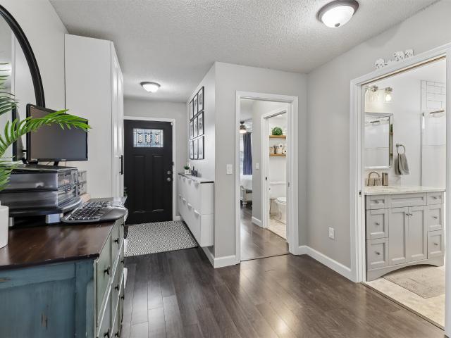 2523 eagle pt court