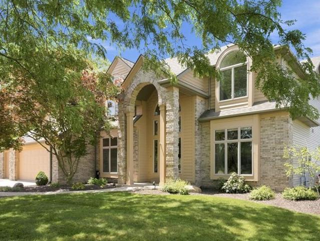 2523 Green Ash Ct, Fort Wayne, IN 46845