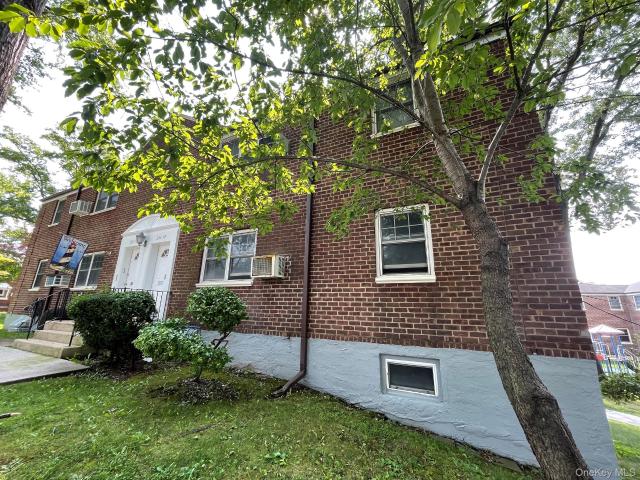 252 1 rd Avenue 1337