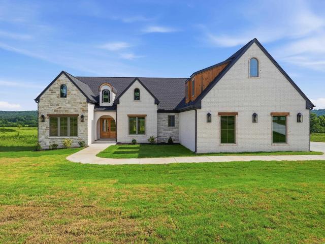 252 Castleberry Road