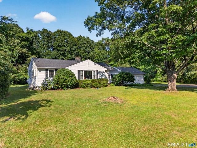 252 A Cow Hill Rd, Clinton, CT 06413