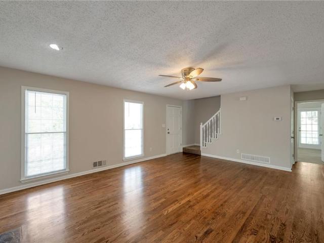 252 Amber Way