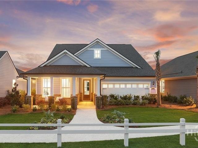 252 Ember Way, Richmond Hill, GA 31324