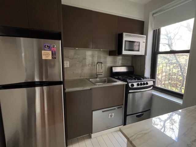 252 East 61st Street, New York, NY