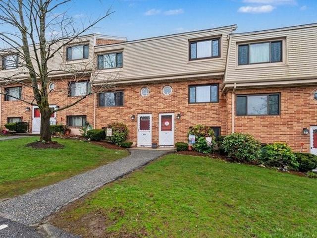252 Farrwood Dr Unit 252, Haverhill, MA 01835