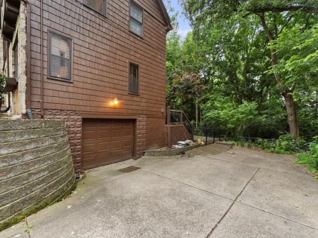 252 Hillcrest Avenue