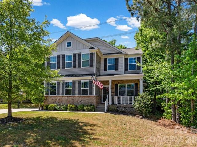 252 Hydrangea Dr, Clover, SC 29710